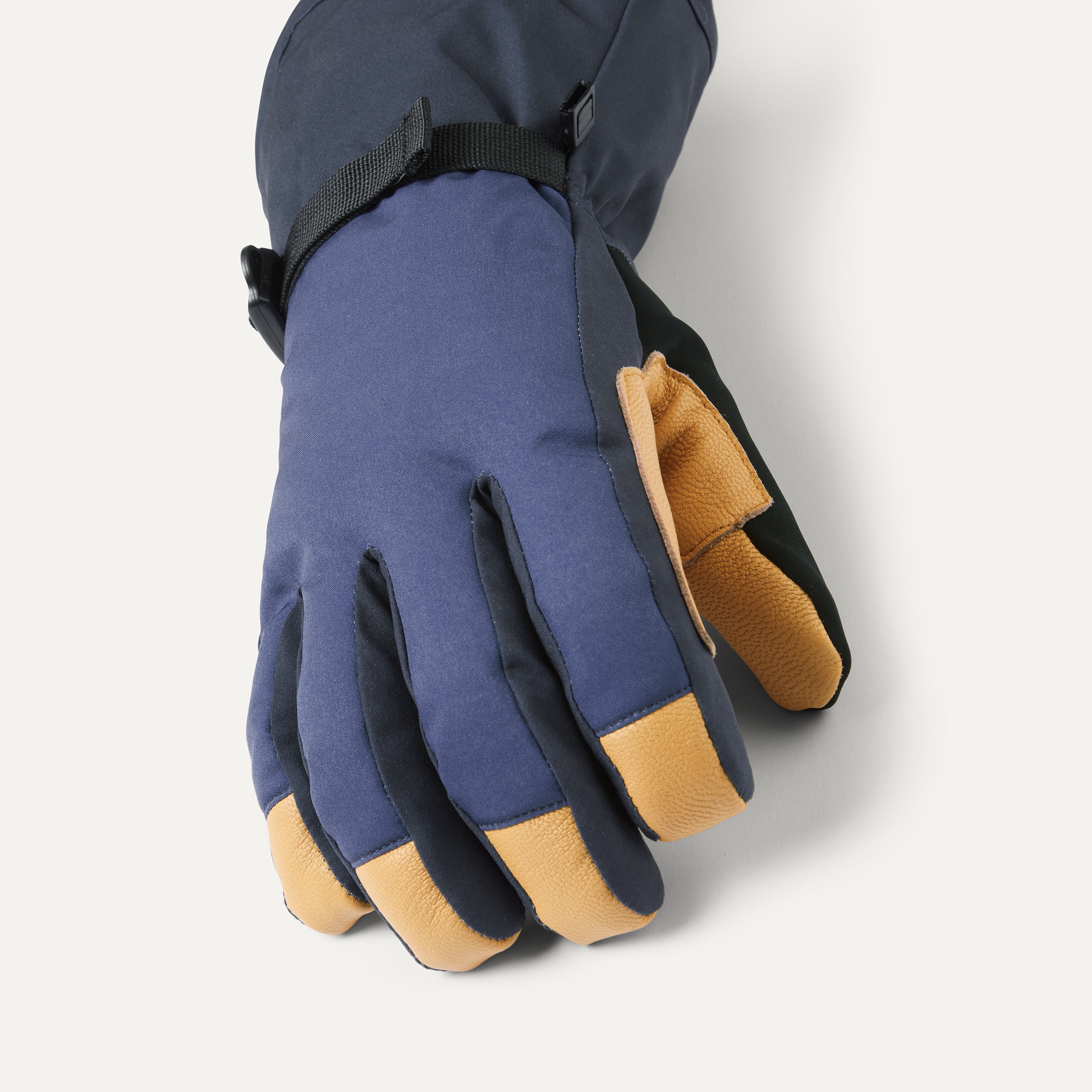 Fransham - Waterproof Thermal Ski Gauntlet – Sealskinz EU